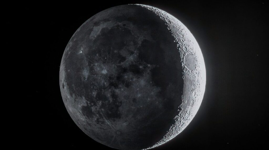 Características de la Luna: Nuestro Satélite Natural - Guias Educativas ...